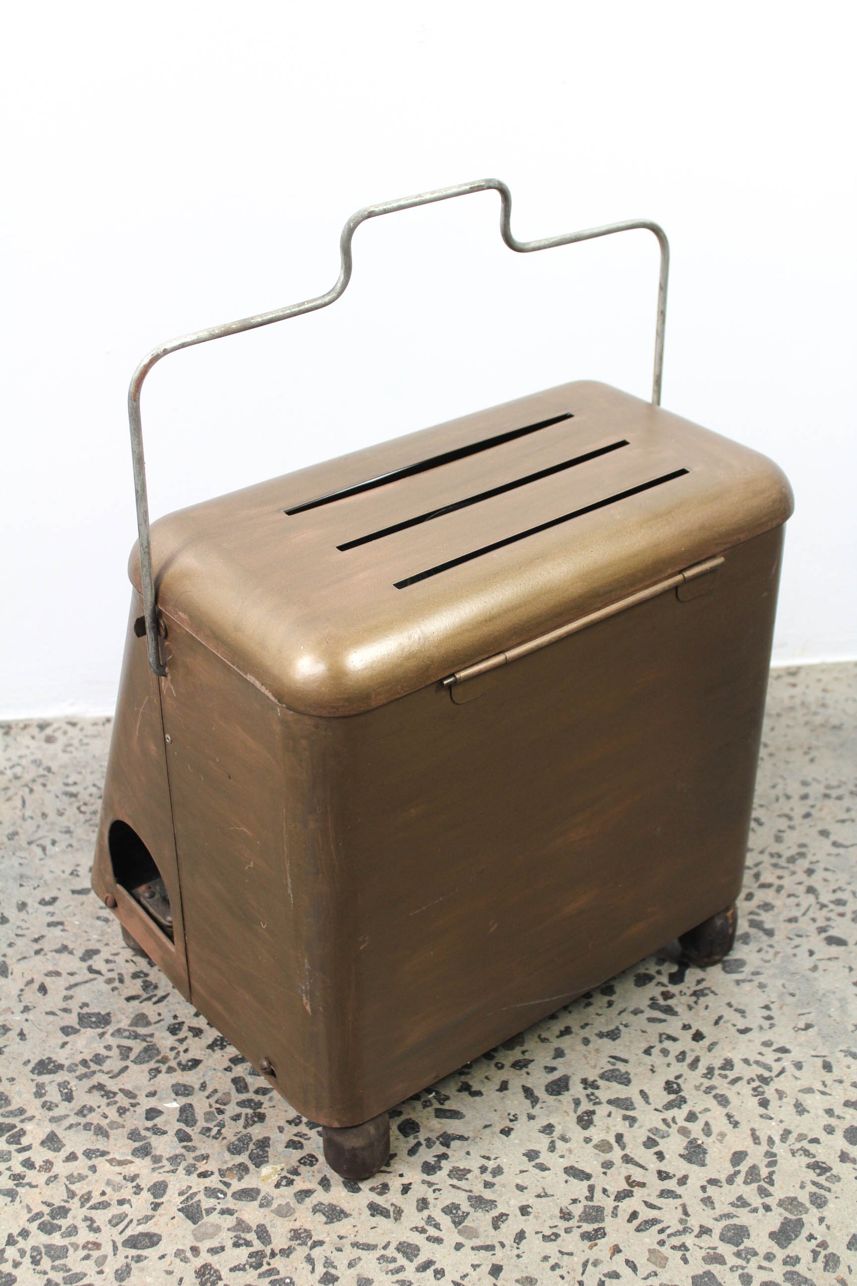 Fireside Retro Heater | Renovators Paradise - Display Pieces
