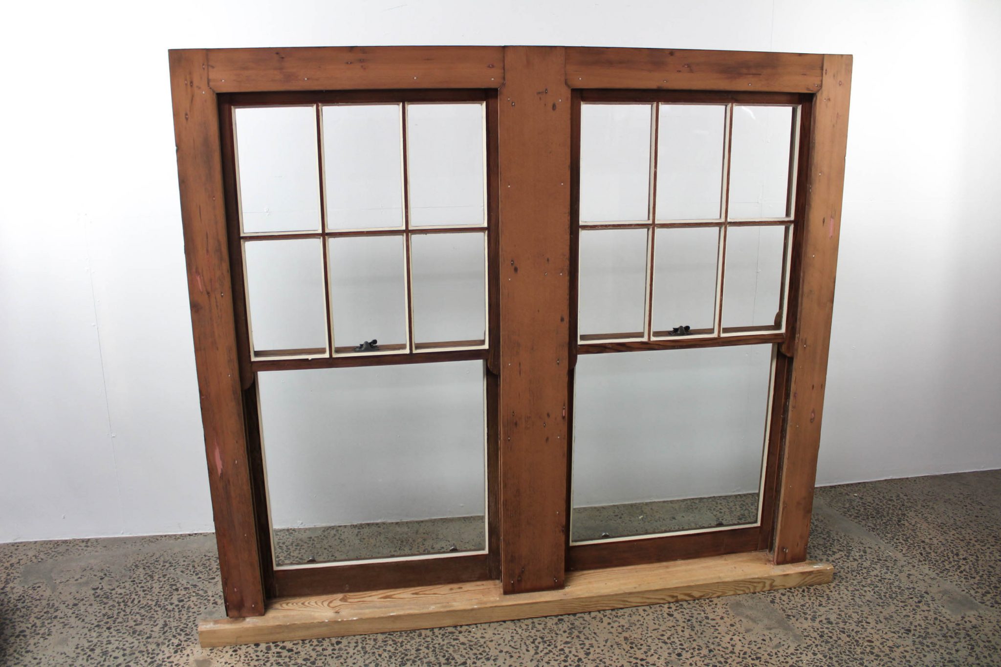 Revived Colonial Sash Windows | Renovators Paradise - Restored