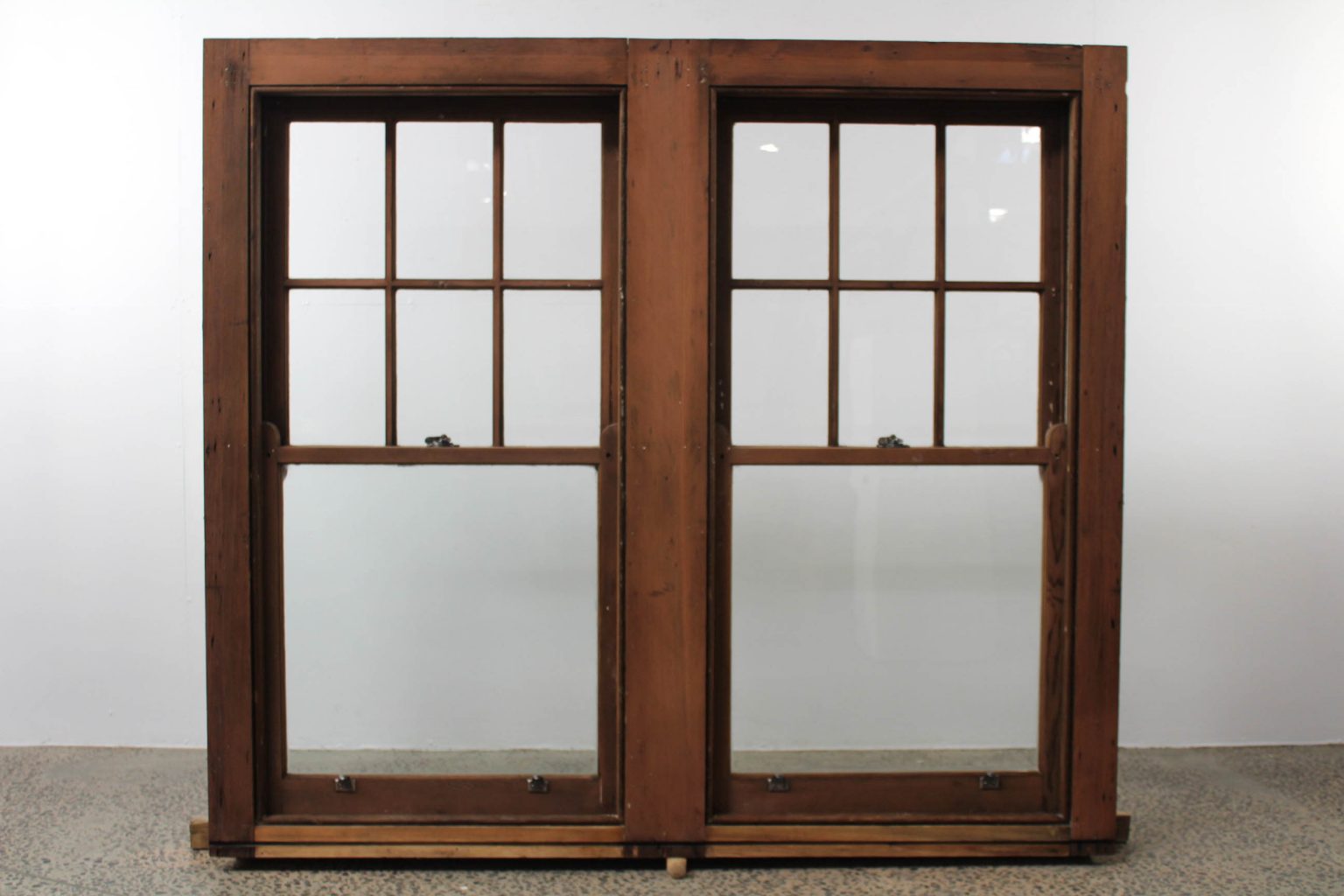 Revived Colonial Sash Windows | Renovators Paradise - Restored