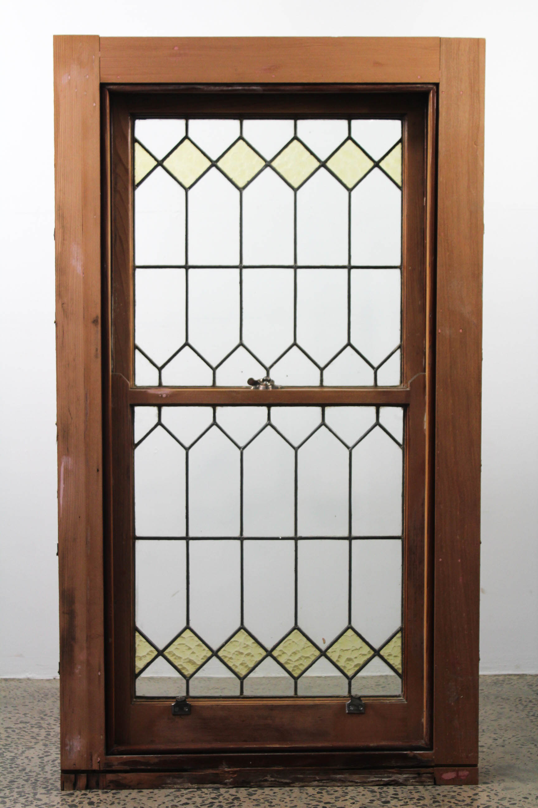 Outstanding Leadlight Sash Window | Renovators Paradise