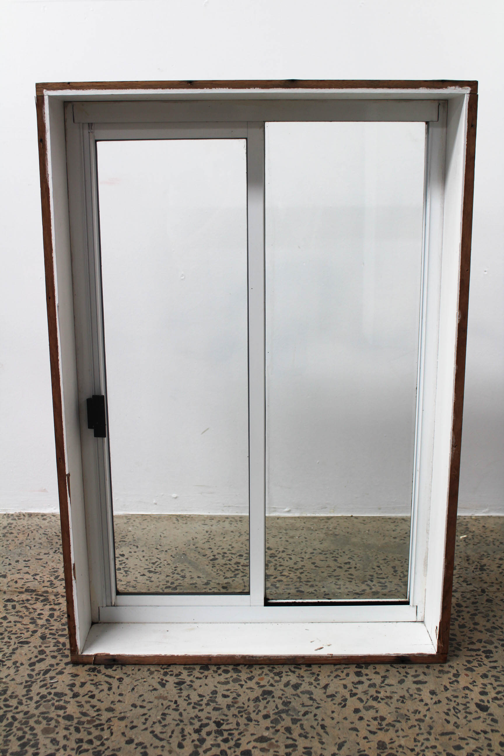 Small Oakleigh Alloy Windows | Renovators Paradise Recycled Showroom