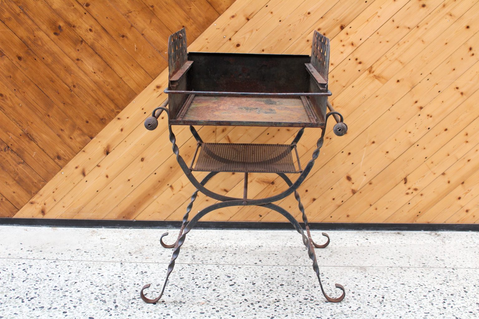 Rustic Feature Stand | Renovators Paradise Rustic Feature Stand