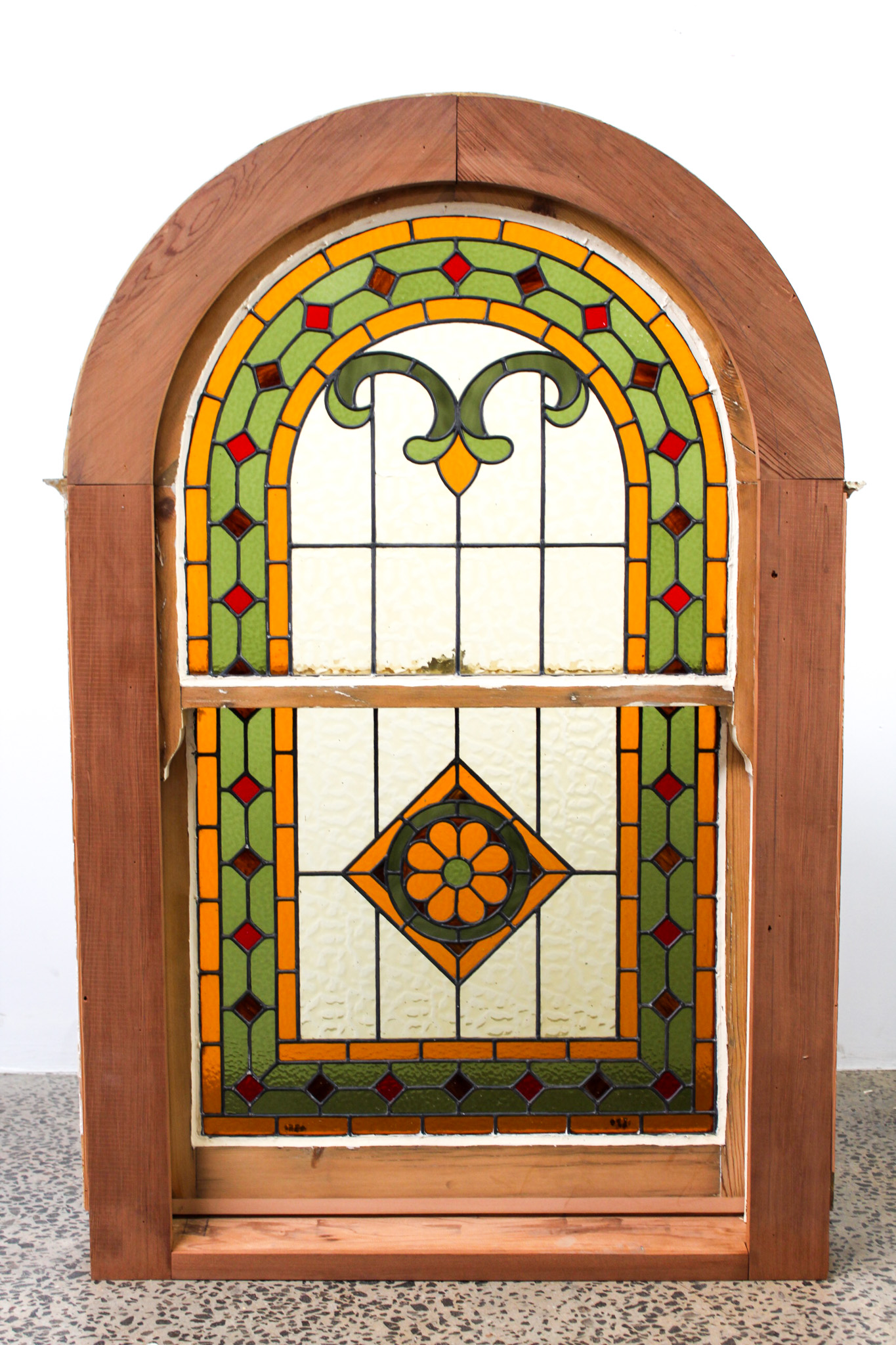 Arched Leadlight Window | Renovators Paradise