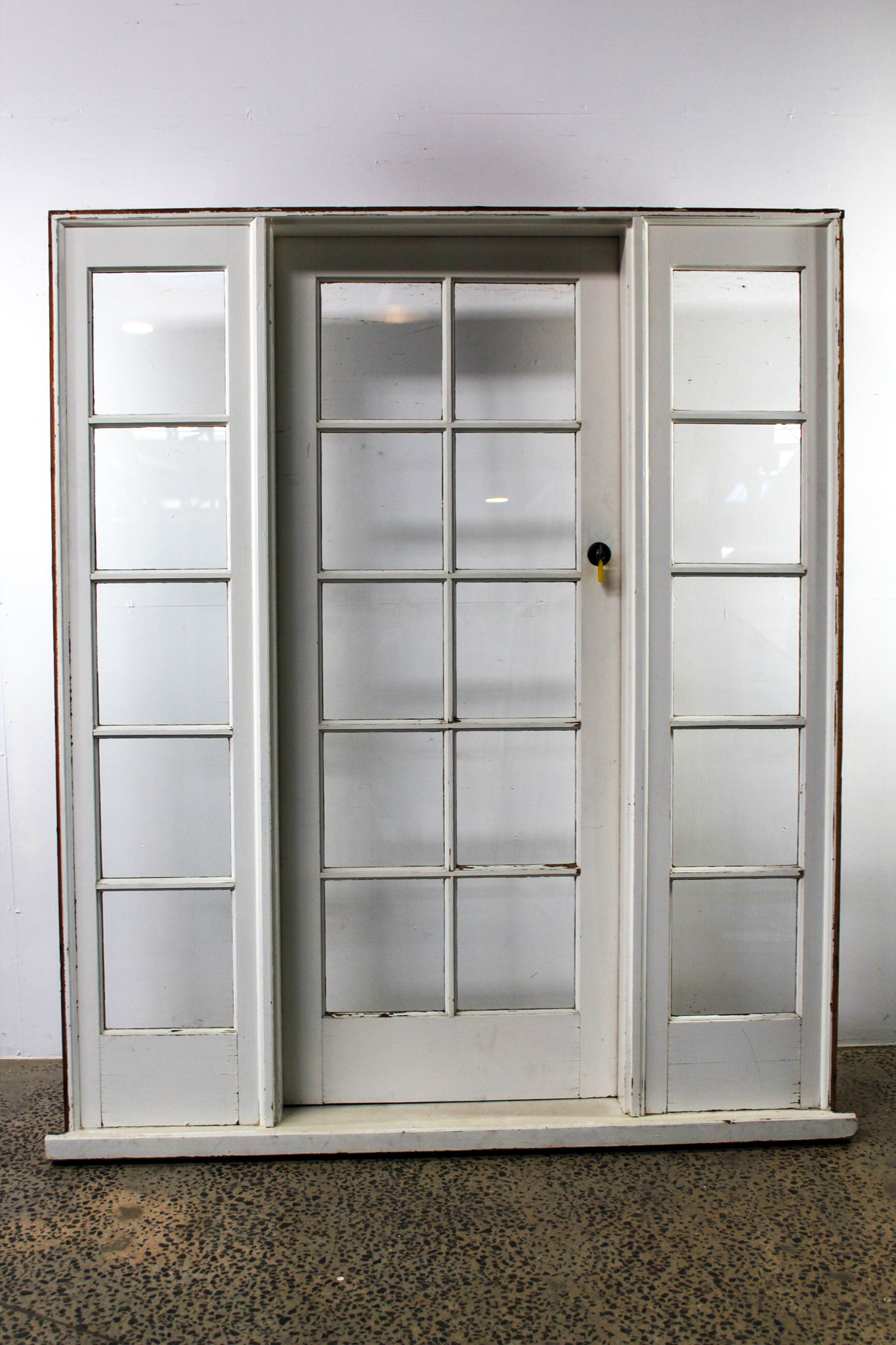 Colonial Entrance Way | Renovators Paradise Recycled Doors