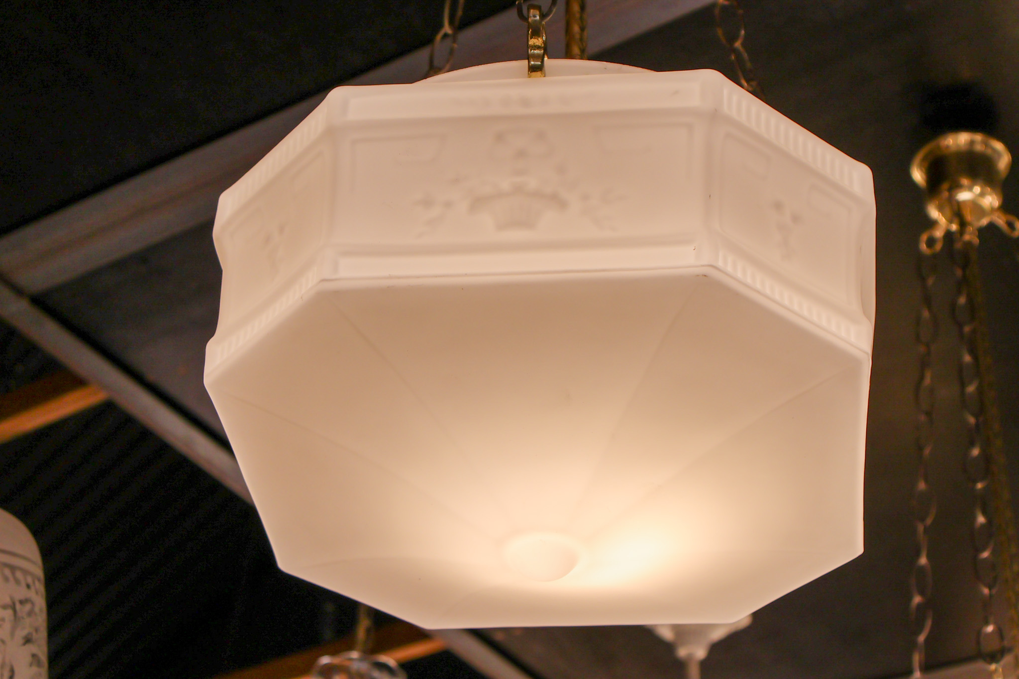Graceful Three Chain Light | Renovators Paradise Three Chain Light