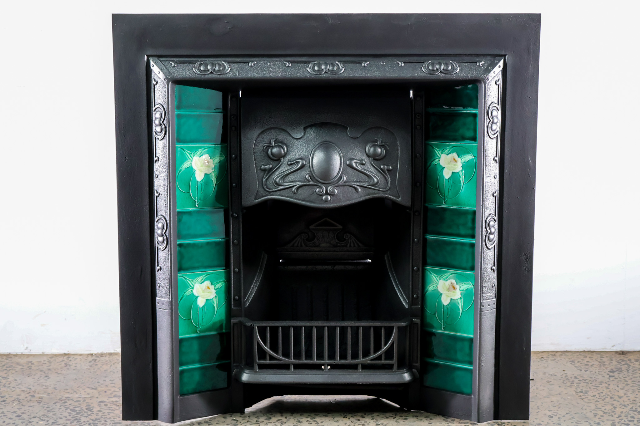 Period Canterbury Fire Grate | Renovators Paradise Period Grates