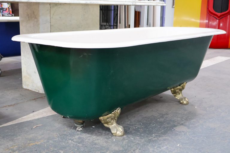 Northcote Cast Iron Bath | Renovators Paradise Northcote Cast Iron Bath